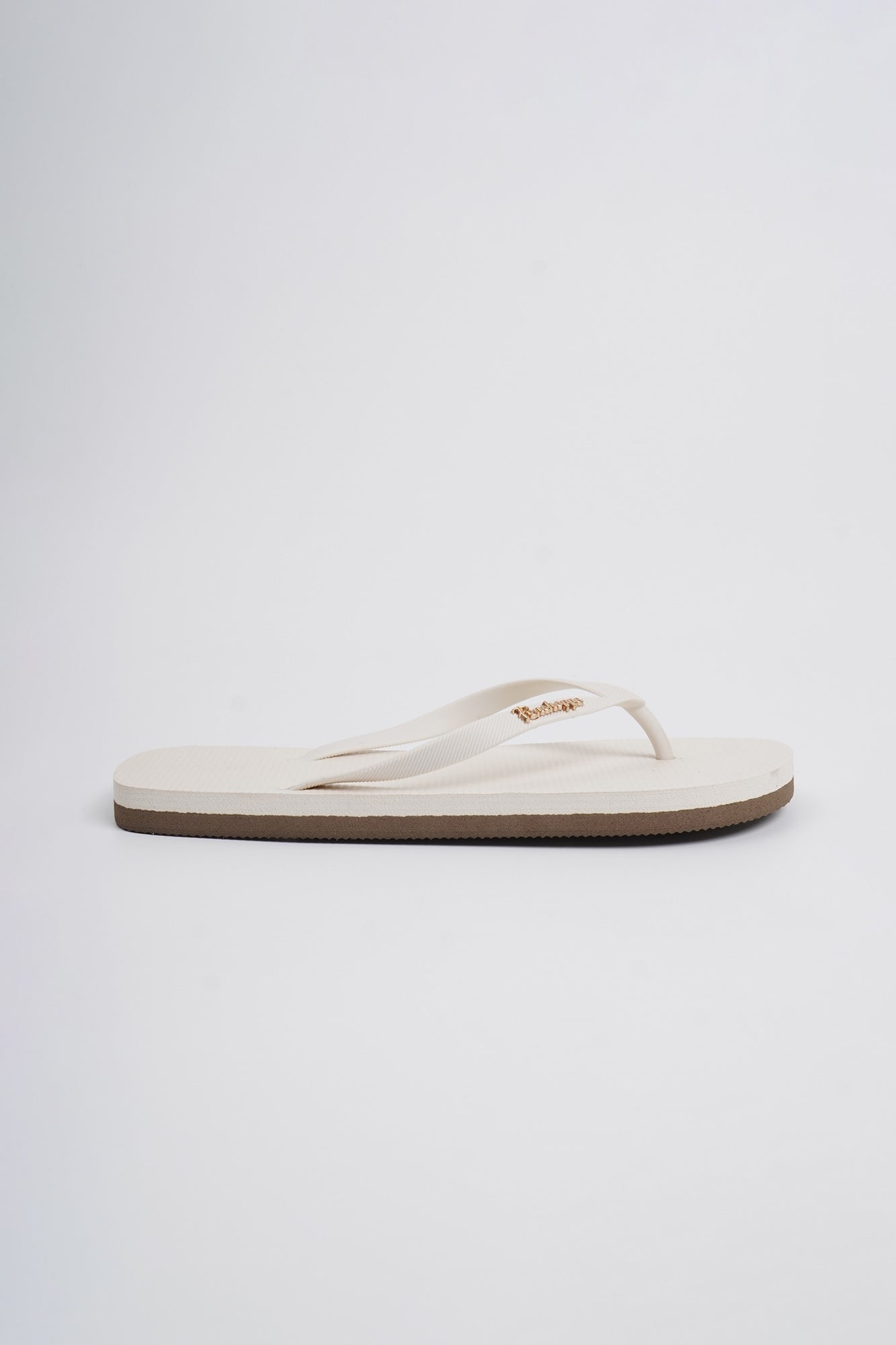 Women's Flip Flops with Metal Branding and Contrast Outsole – PENSHOPPE