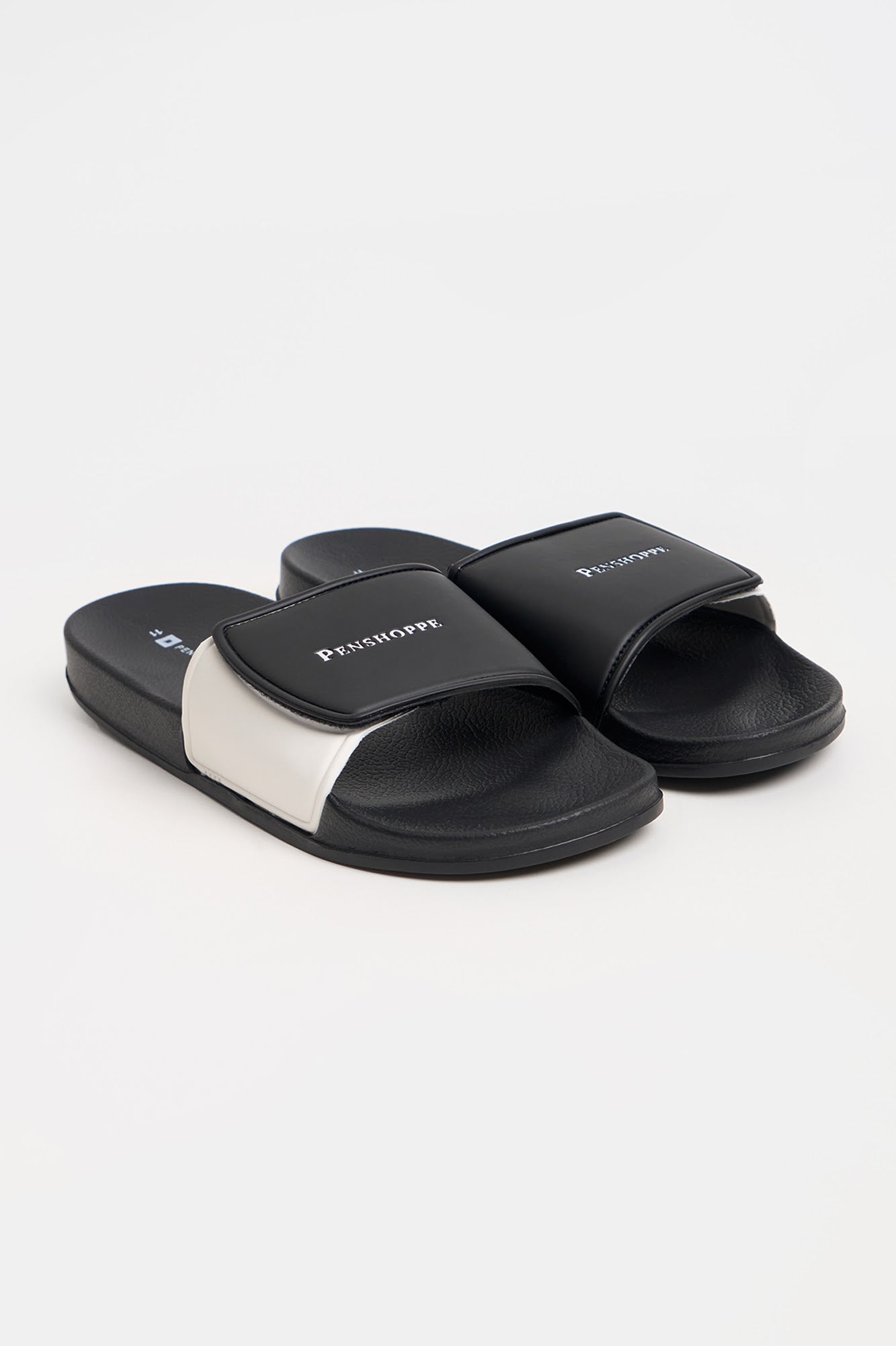 Men's Two-Tone Textured Slides – PENSHOPPE